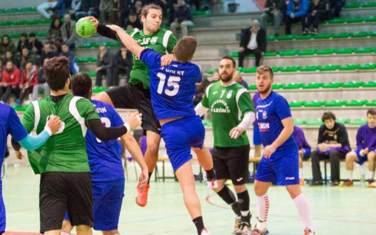 ¿Qué necesitas para Empezar a jugar al Handball? | 2025